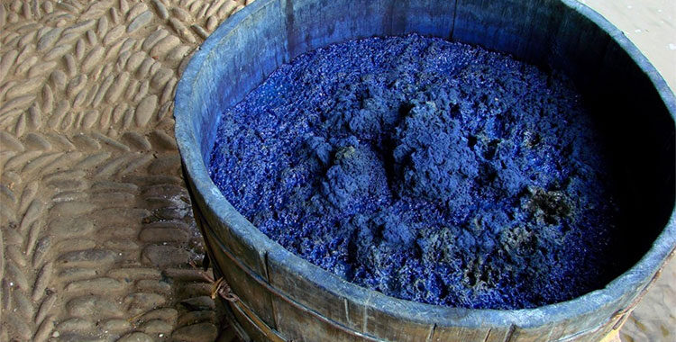 Colore Indaco: Gradazioni, Abbinamenti e Idee di Arredamento ...