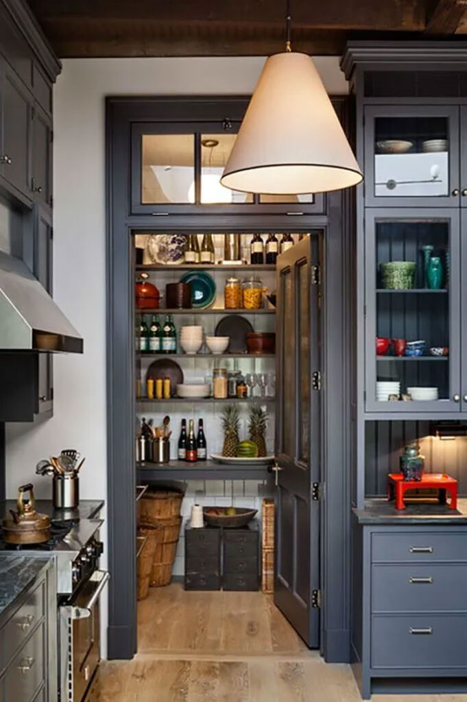 Come Progettare una Cucina con Dispensa | MondoDesign.it